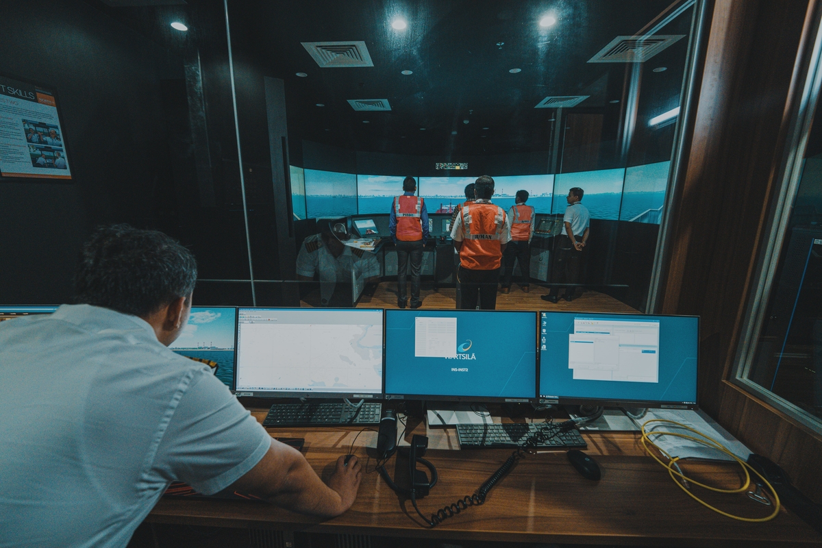 Basic Training For Oil And Chemical Tanker Cargo Operations